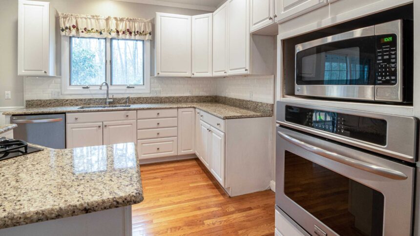 What Is A Microwave Oven? How It Works? - Tecubix