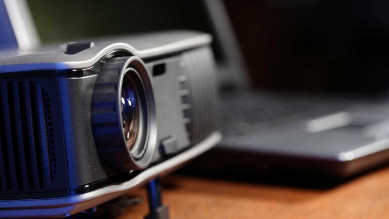 What Is A Projector? & Types Of Projectors - Tecubix
